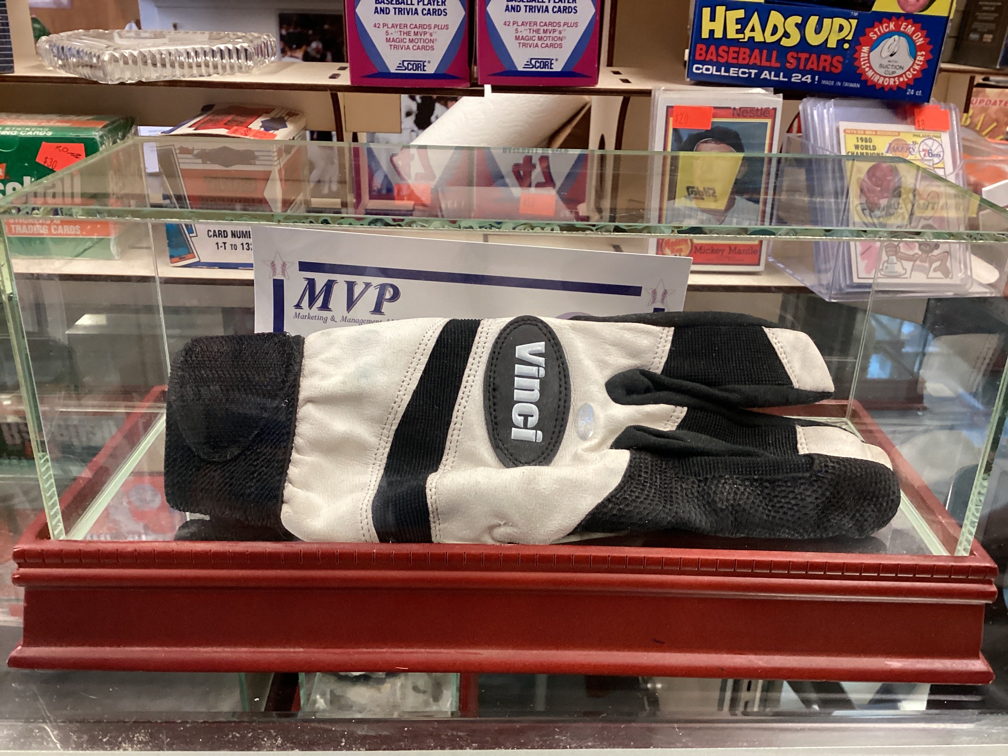 Robinson Cano Game Worn Glove – Collective American Traders